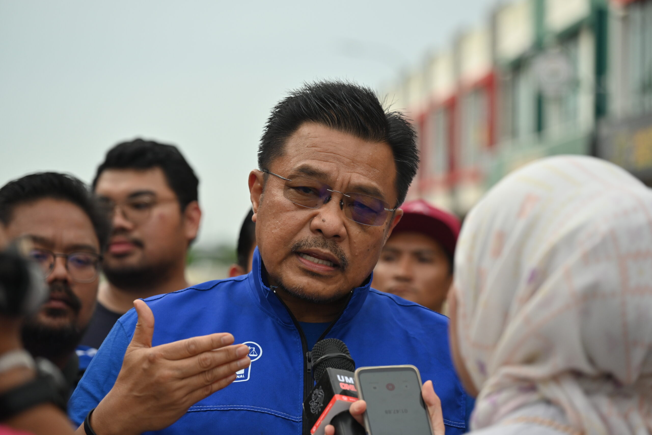 Syed Hussein Pemimpin Muka Baharu UMNO/BN, Anak Tempatan Untuk Mahkota ...