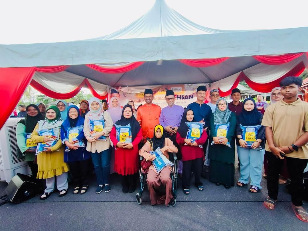 Santuni Yang Memerlukan… Pak Mus Raikan Anak Yatim, Asnaf dan Ibu Tunggal