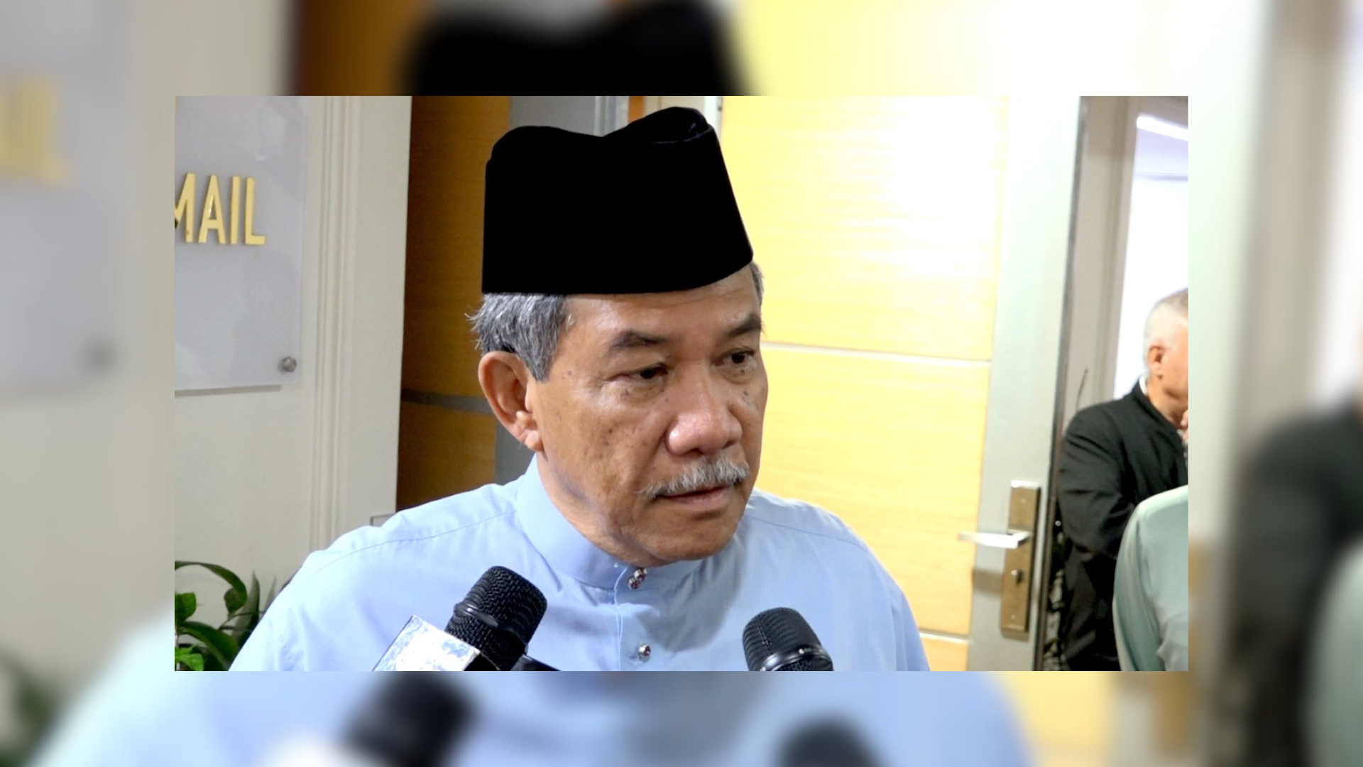 Hari UMNO Ke-79: Tok Mat Seru Pemimpin, Akar Umbi Perkasa Parti