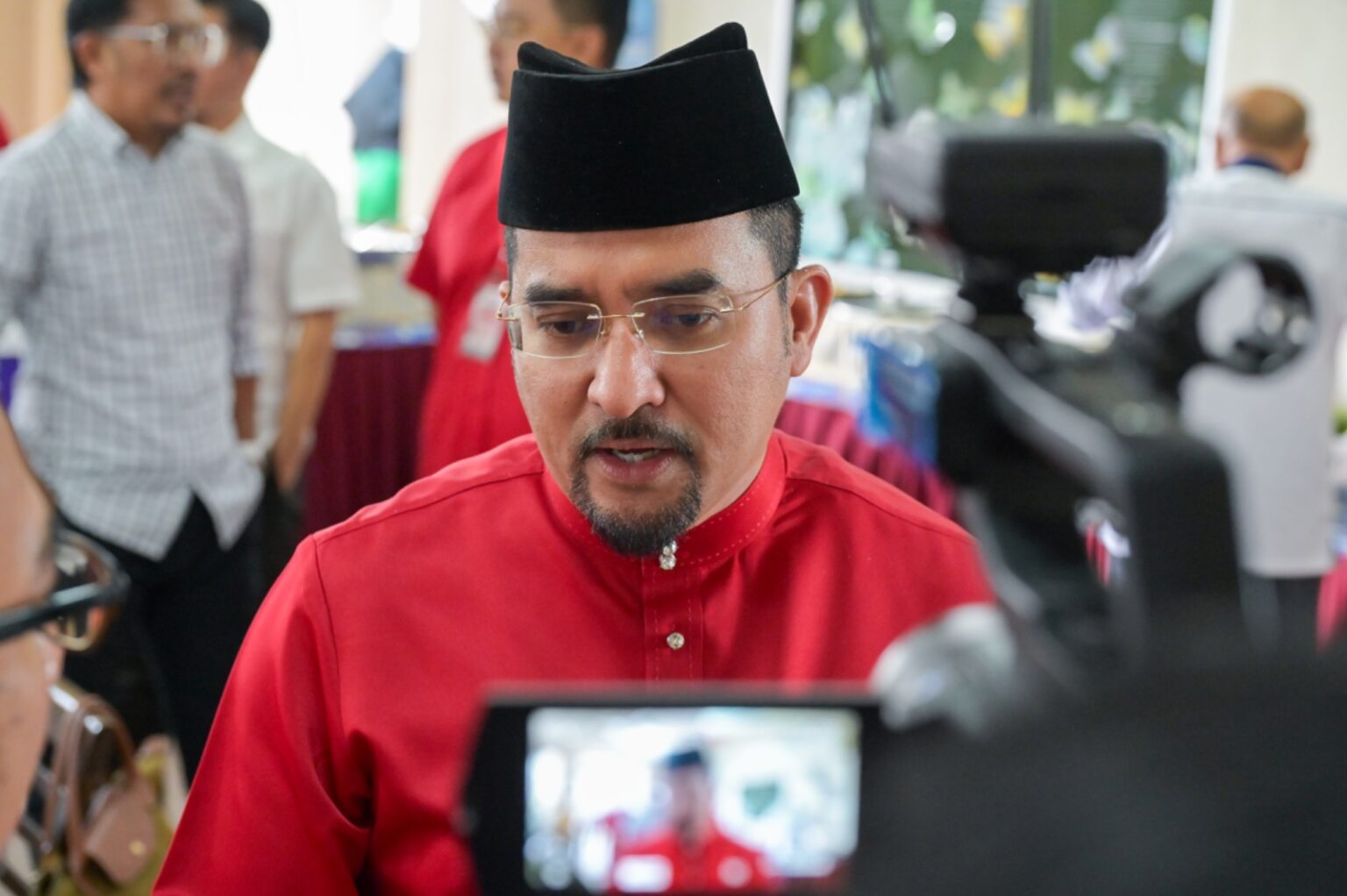 Bring It On!’, Asyraf Wajdi Sedia Disaman Ibu Bapa Pelajar Dibuang MRSM Kerana Kes Buli