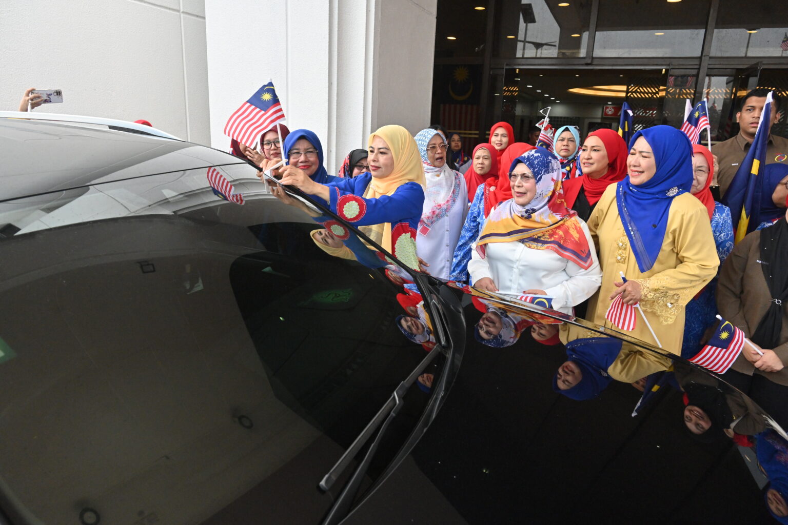 Pelancaran Semarak Merdeka Bulan Kemerdekaan Ke-68