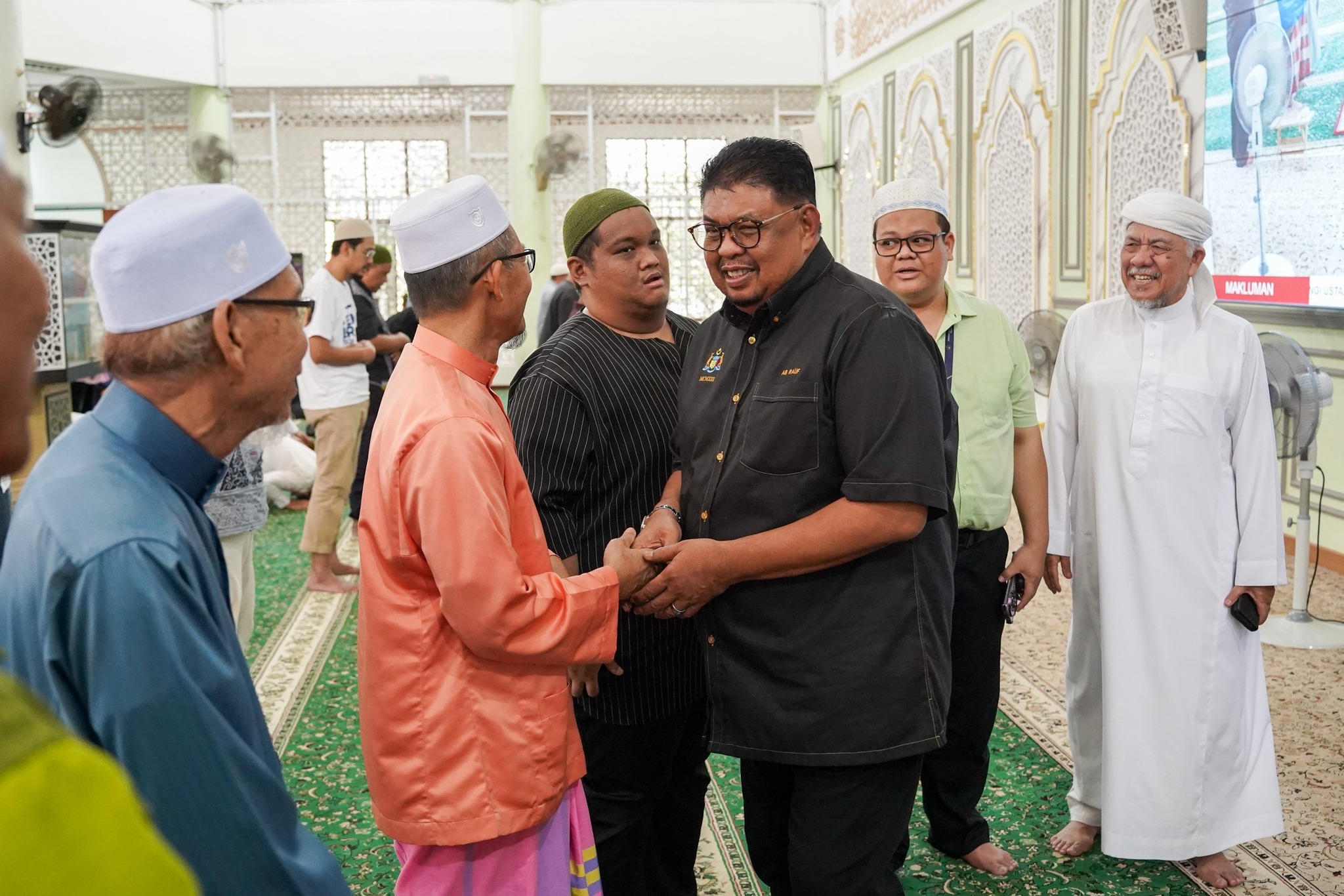 Solat Jumaat Di Masjid Al-Alami MITC