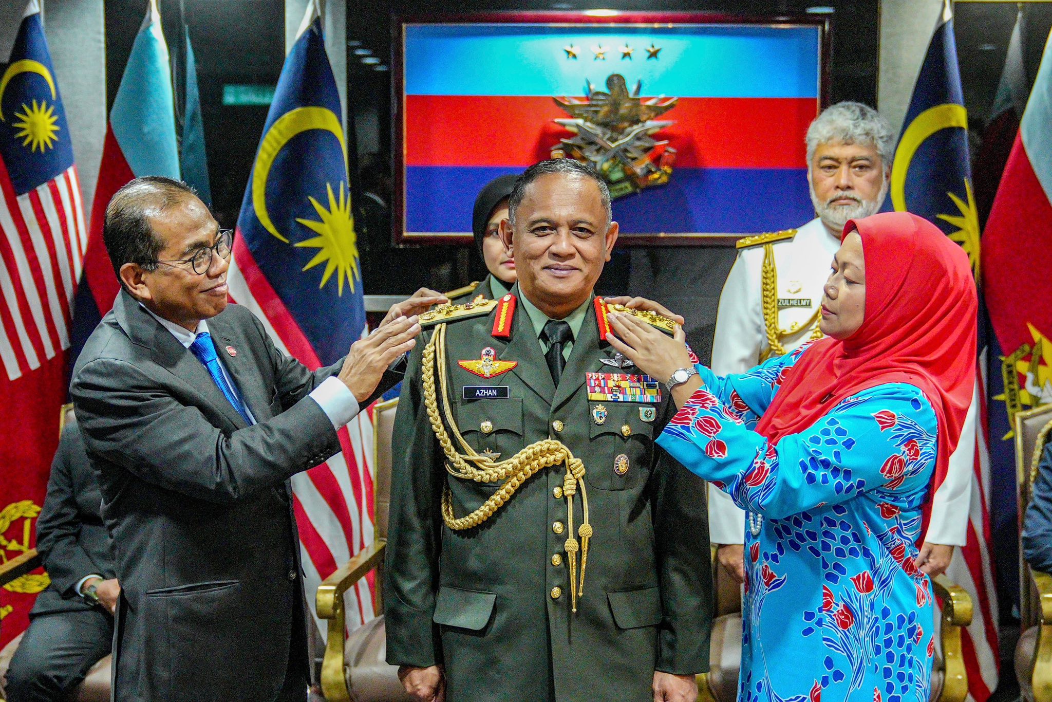 Pemakaian Pangkat Panglima Tentera Darat