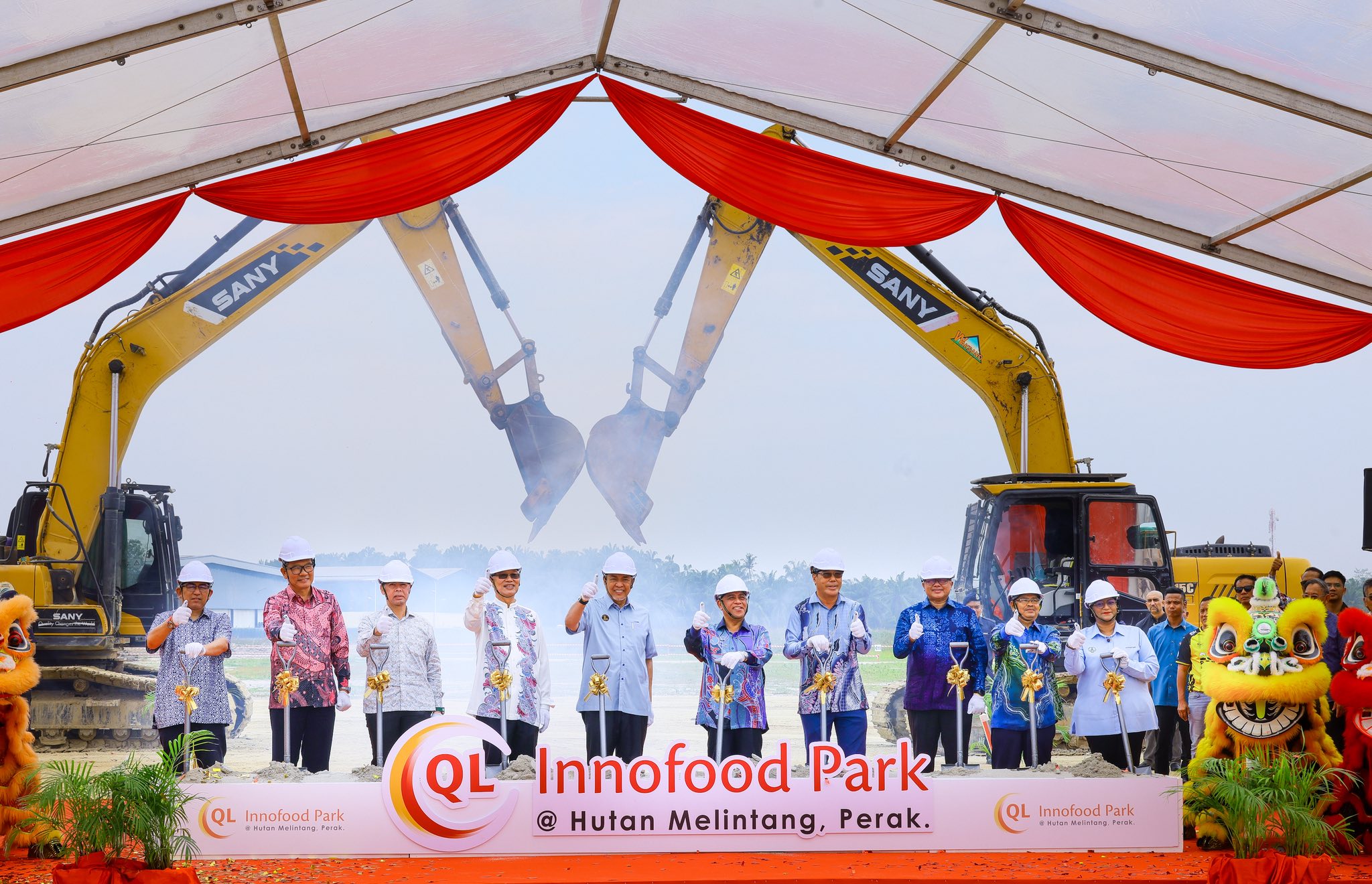 Majlis Pecah Tanah Taman Industri QL Innofood Park di QL Foods Sdn Bhd ...